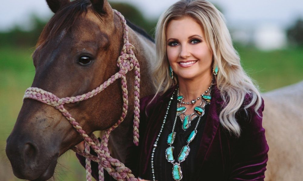 Amy Wilson Net Worth? Age, Bio, Wiki, Career, Shows, Wife & Facts ...